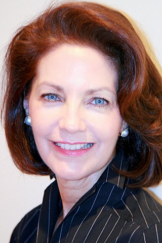 Meet Susan Simpson of Susan Simpson Art - Voyage Houston Magazine ...