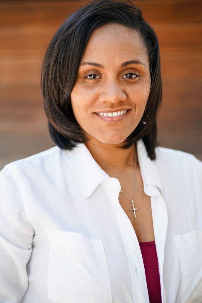 Meet Sade Jackson of Ms. Semone's Personal Organizing for your Home & Business - Voyage Houston ...