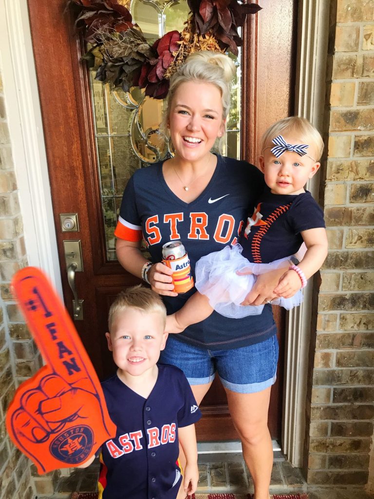 Meet Lilly Gorman of Pineapple House Rules in Cypress - Voyage Houston ...