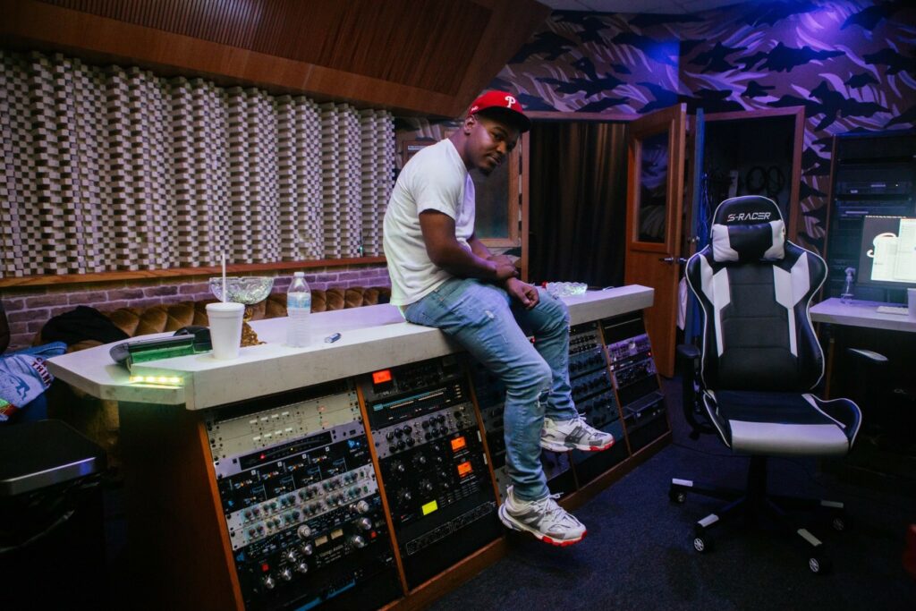 Meet FMG Potts - Voyage Houston Magazine | Houston City Guide