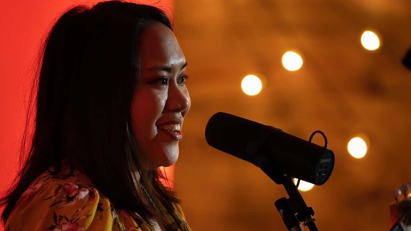 Life & Work with Sabela Bee - Voyage Houston Magazine | Houston City Guide