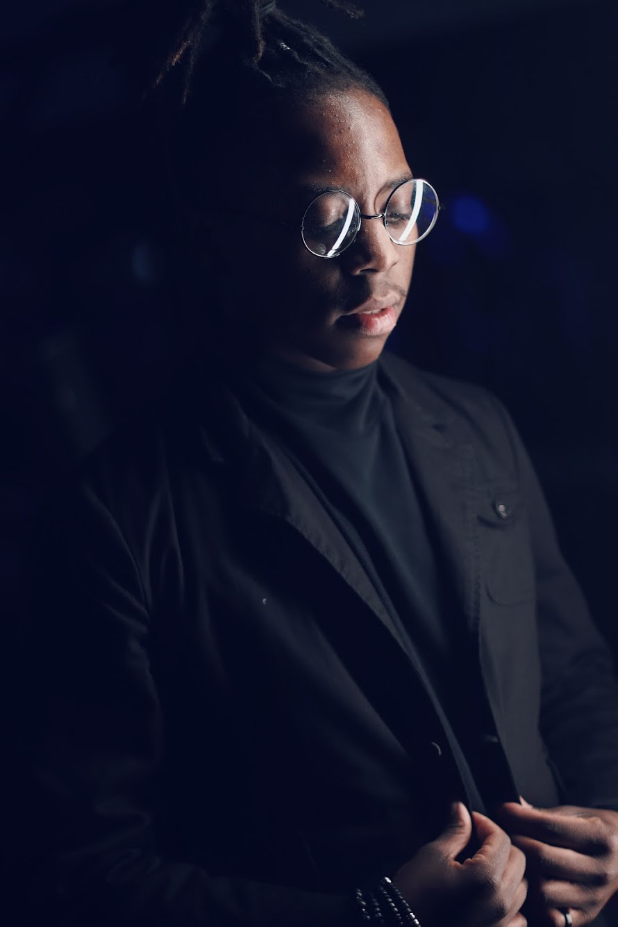 Check Out Donovan Davis’s Story - Voyage Houston Magazine | Houston ...