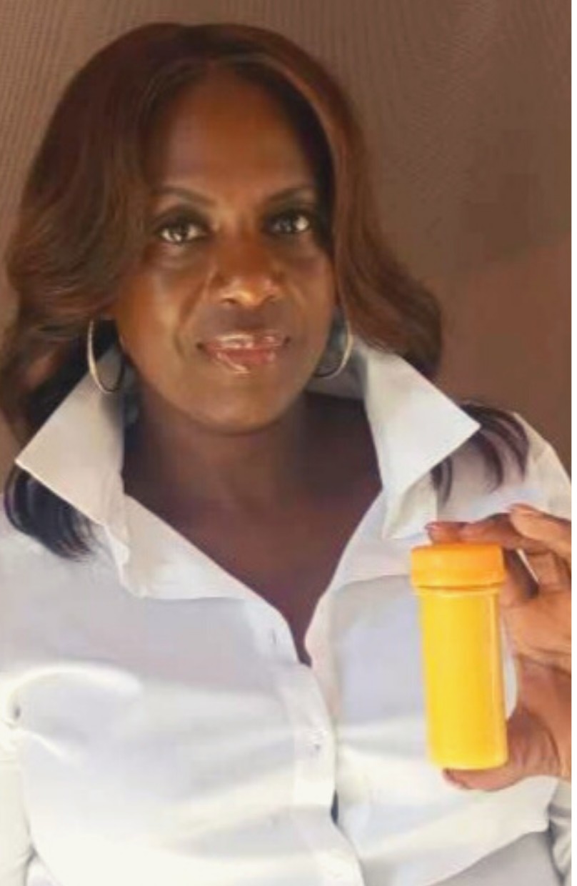 Rising Stars: Meet Stephanie Robinson - Voyage Houston Magazine ...