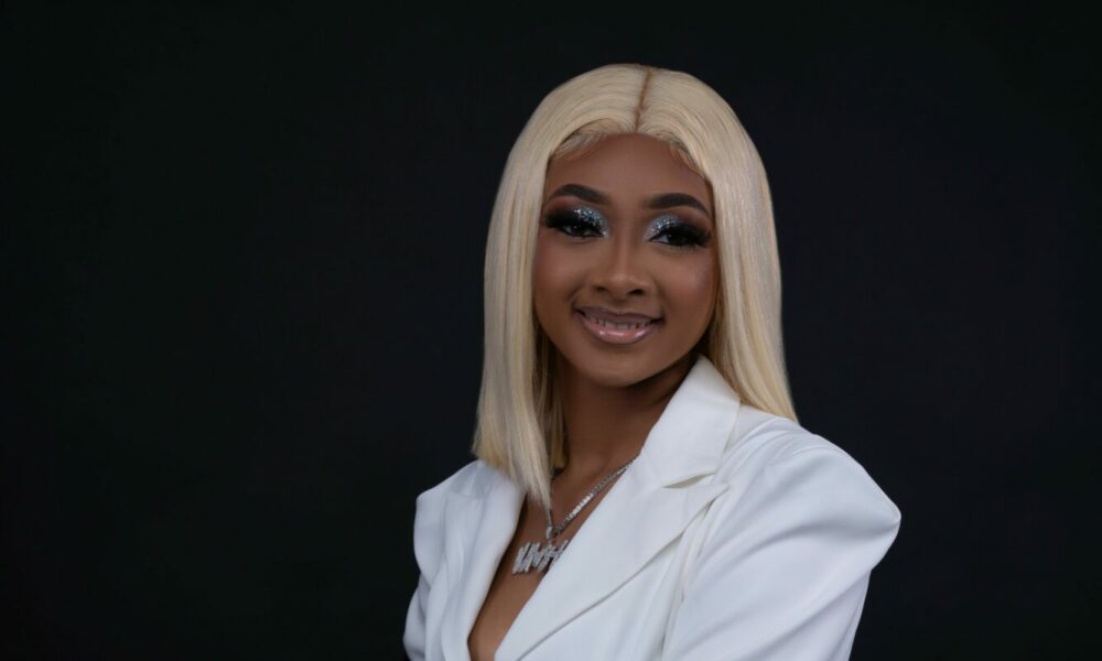 Meet Shamarah Victorian of Voluptuous Hustle - Voyage Houston Magazine ...