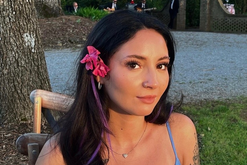 Check Out Angelique Beniquez’s Story - Voyage Houston Magazine ...