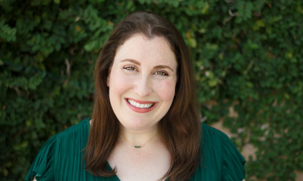 Exploring Life & Business with Ali Green of Ali Green Therapy - Voyage ...