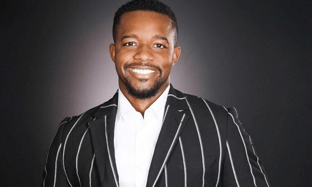 Conversations with Darian Holt - Voyage Houston Magazine | Houston City ...