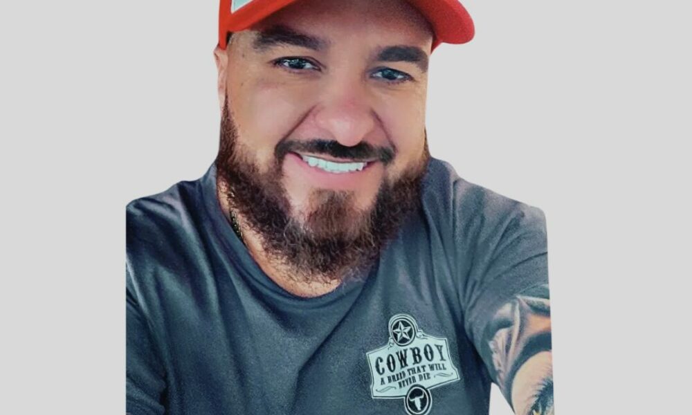 Meet Erik Galvan of Taqueria El Barbon - Voyage Houston Magazine ...